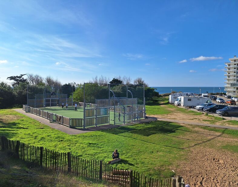 Construction d’un terrain multisport - SPORTINGSOLS