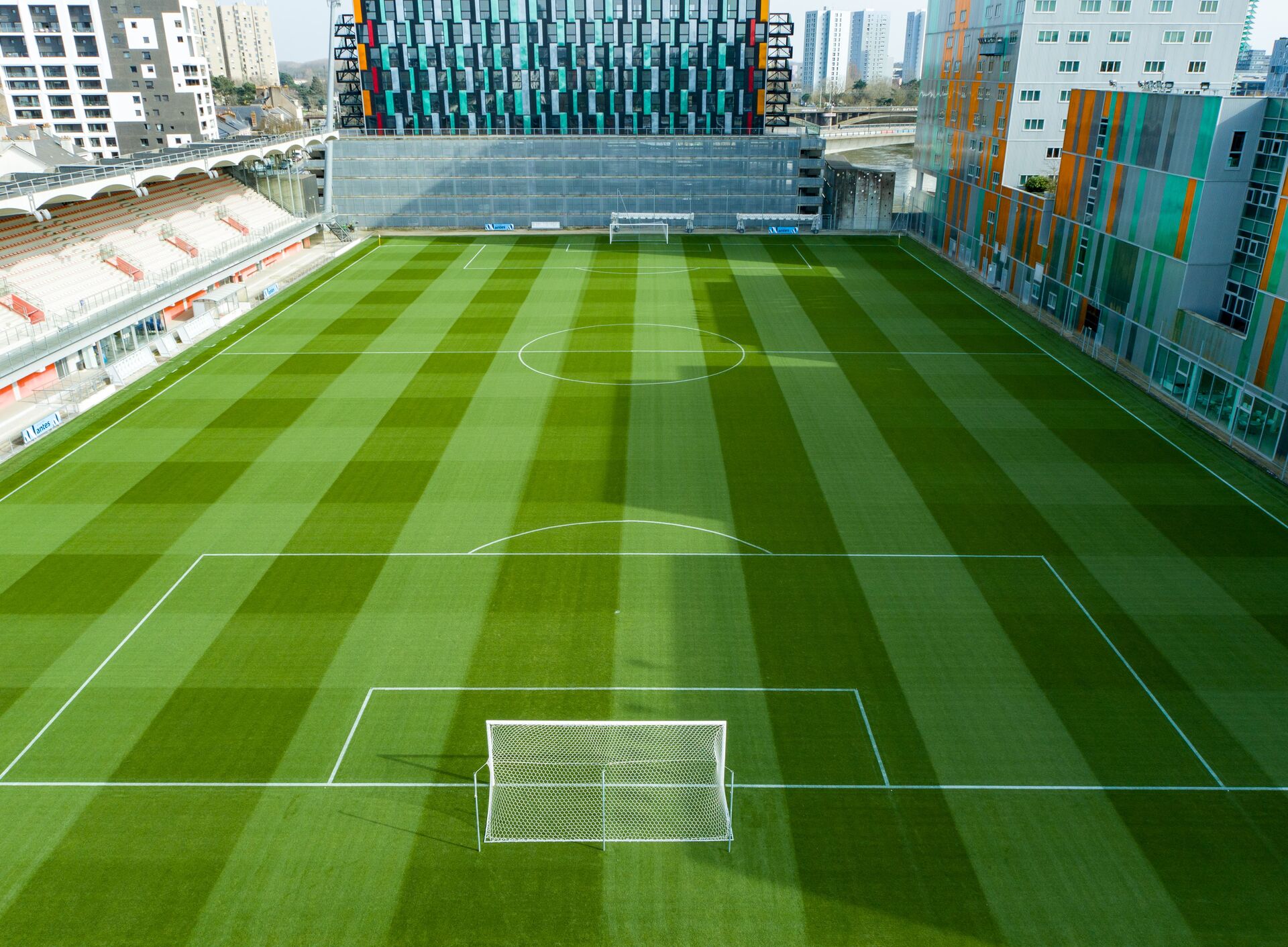 Gazon Hybride pour Terrain de Football - SPORTINGSOLS