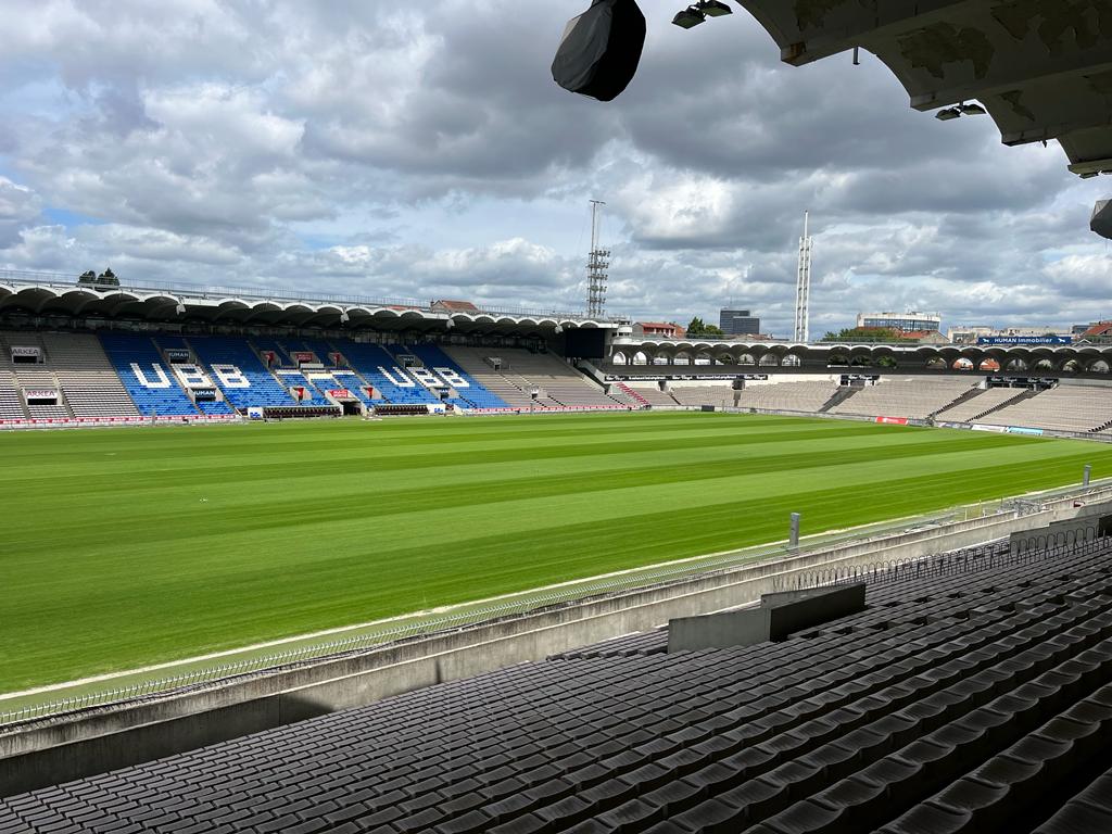 Constructeur de Terrains de Rugby en Gazon Naturel - SPORTINGSOLS